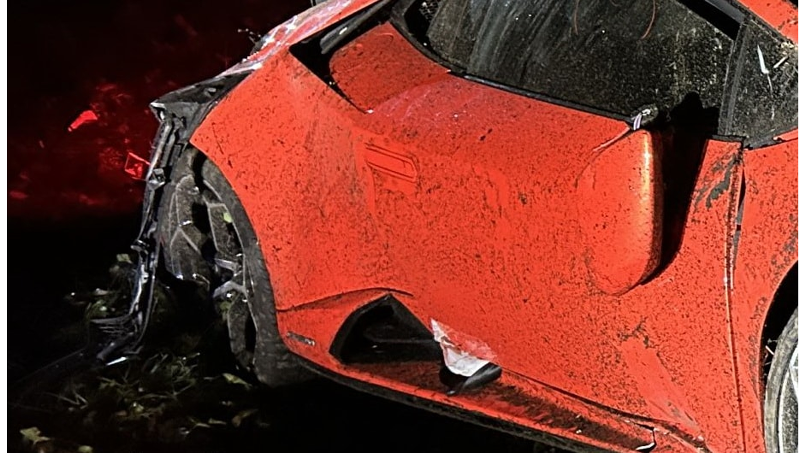 13 Year Old Crashes Lamborghini Huracan In Night Time Joyride | 6speedonline