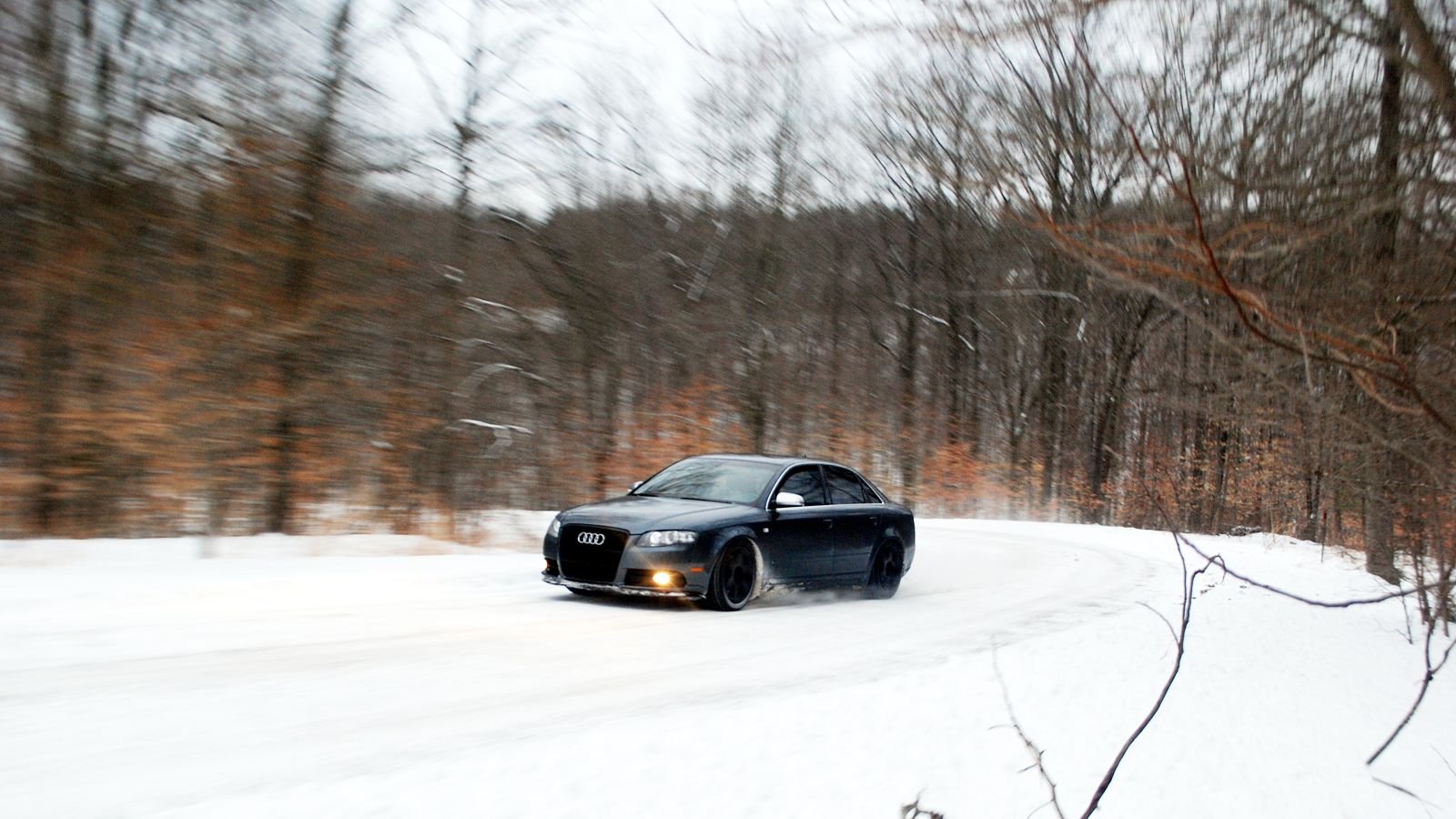 10 Things to Keep in the Trunk for Extreme Winter Driving | Audiworld