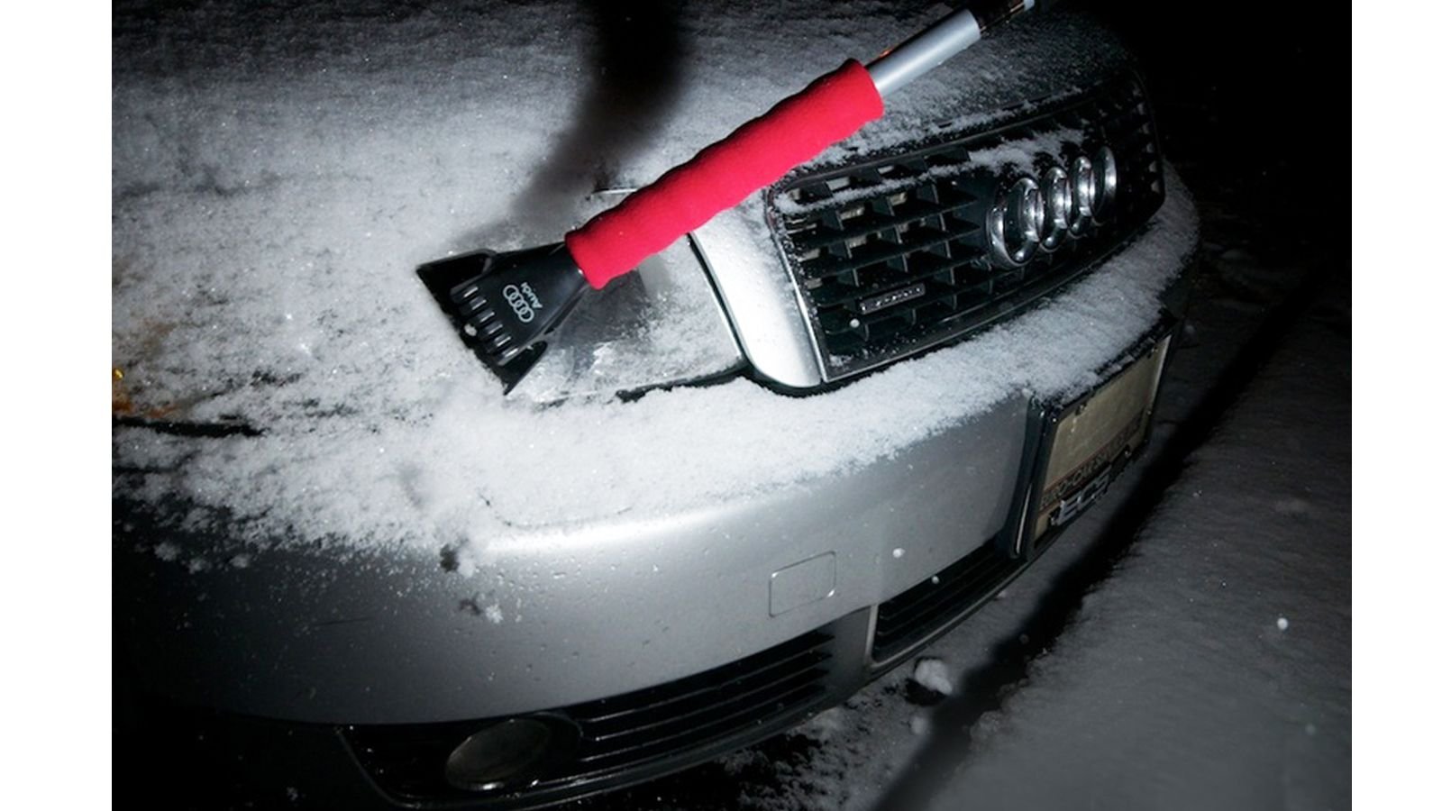 10 Things to Keep in the Trunk for Extreme Winter Driving | Audiworld
