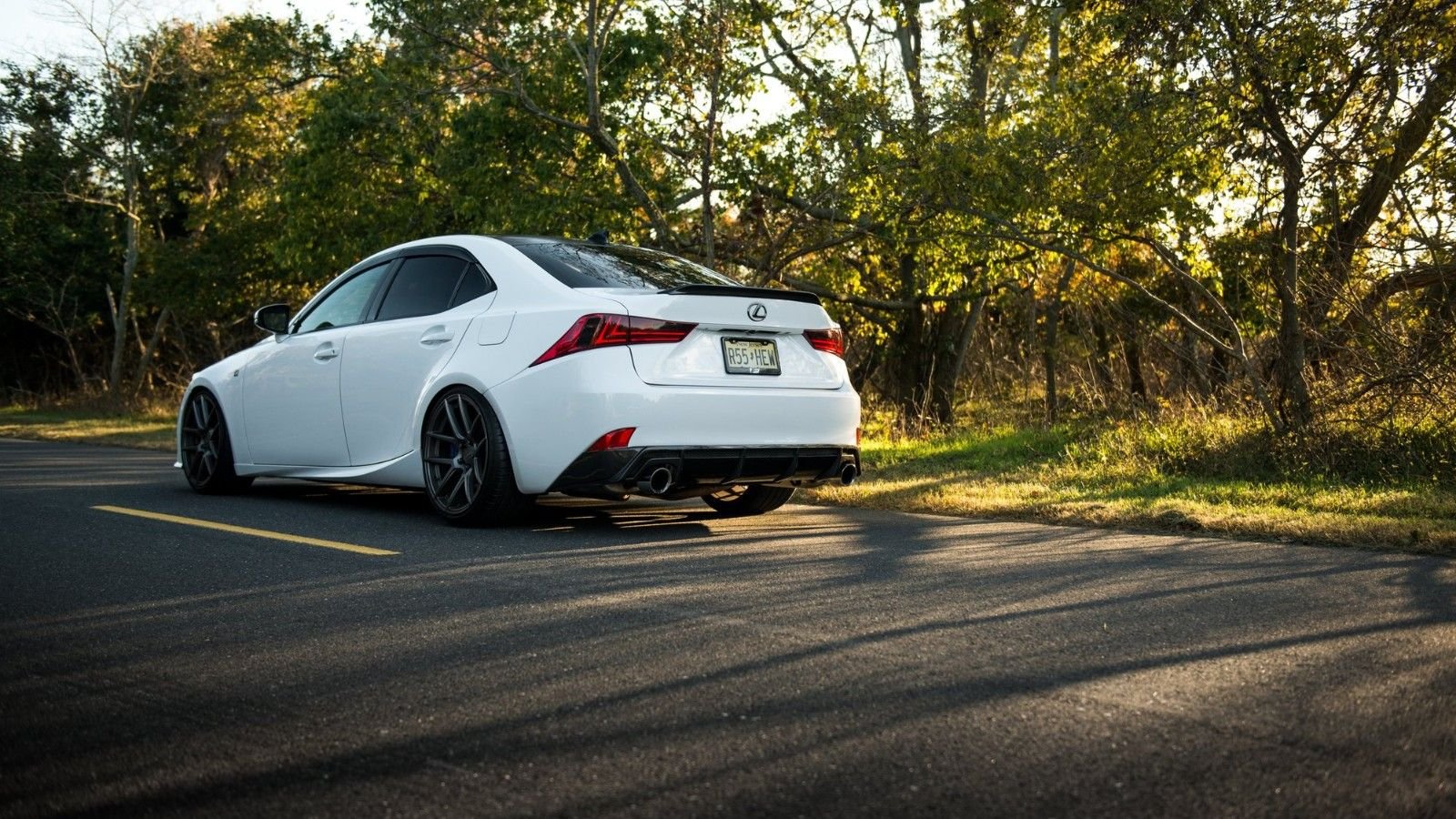 Ultra White 2014 IS Build Looks Ultra Smooth | Clublexus