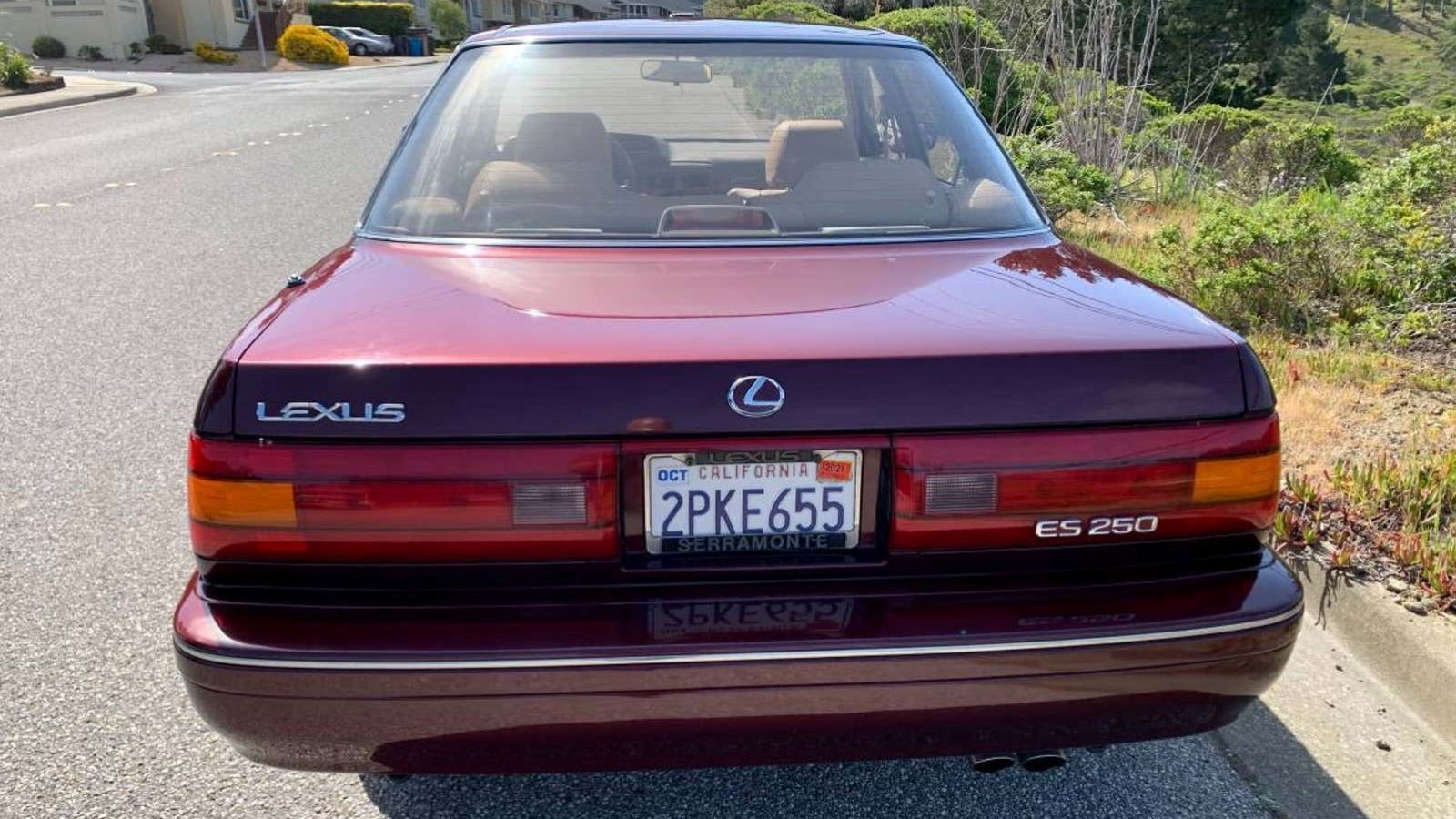 1990 Lexus ES 250 Reminds Us Of the Early Days | Clublexus