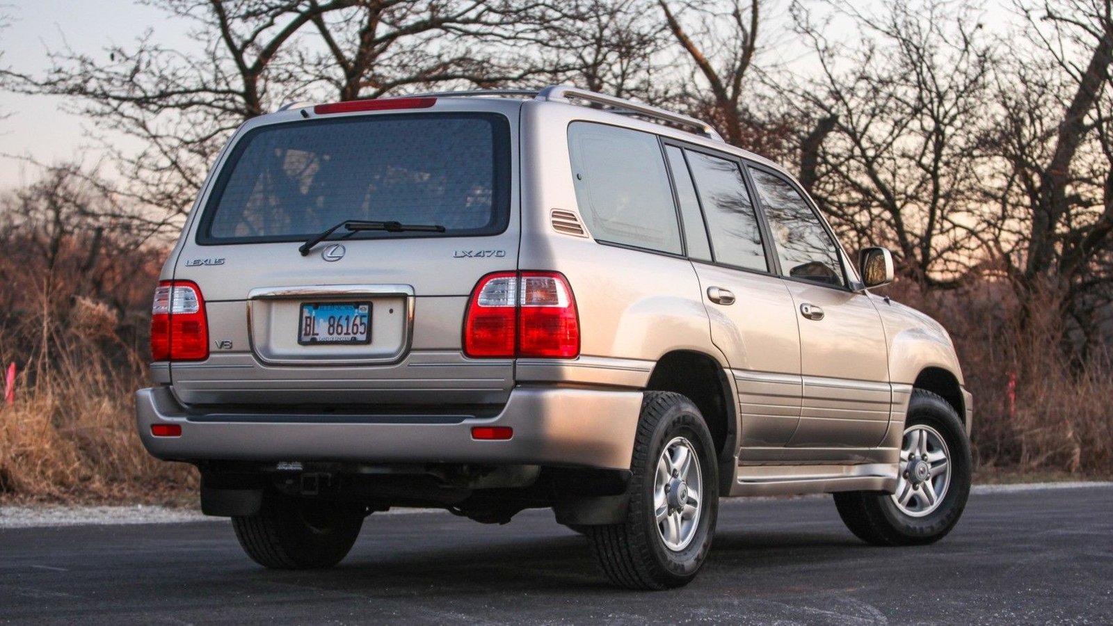 Low Mile 2000 LX470 Looks Fantastic Two Decades Later | Clublexus