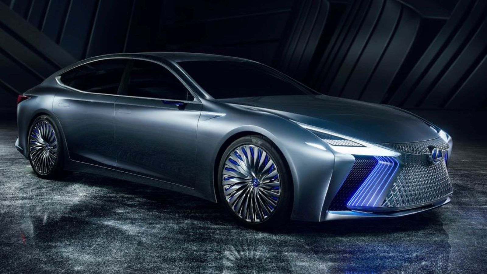First-Ever Self-Driving Lexus Set to Debut This Year | Clublexus