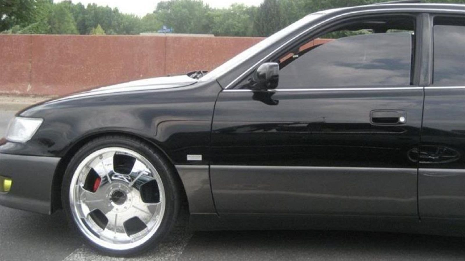 Daily Slideshow: Aftermarket Rims Really Change the Look of the Lexus ...