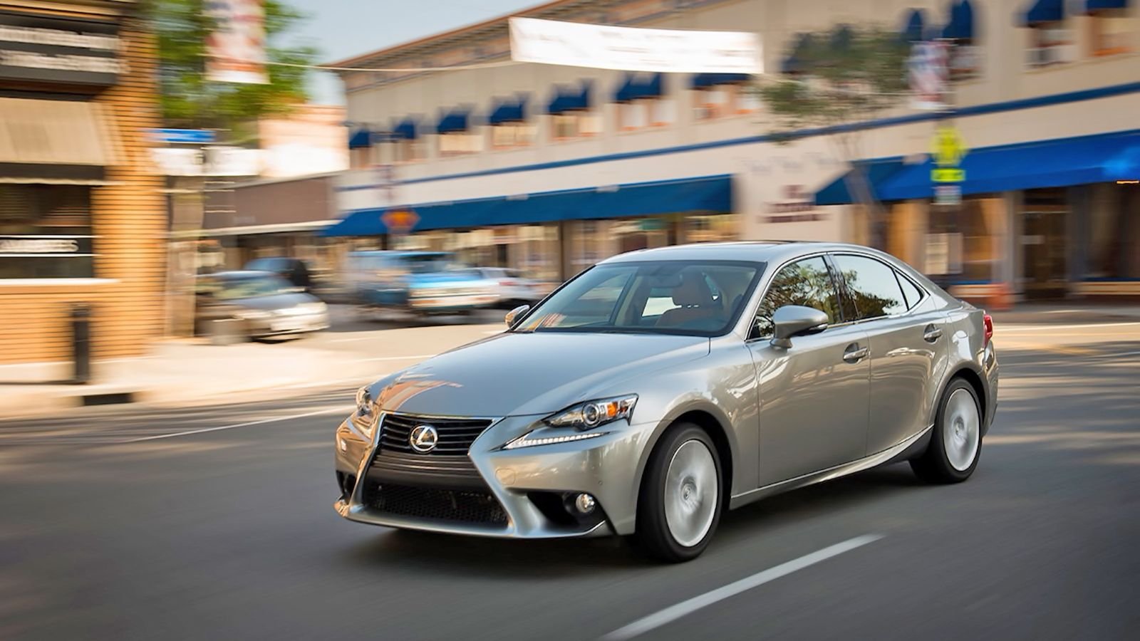 Best Used Lexus Models for Your New Grad | Clublexus