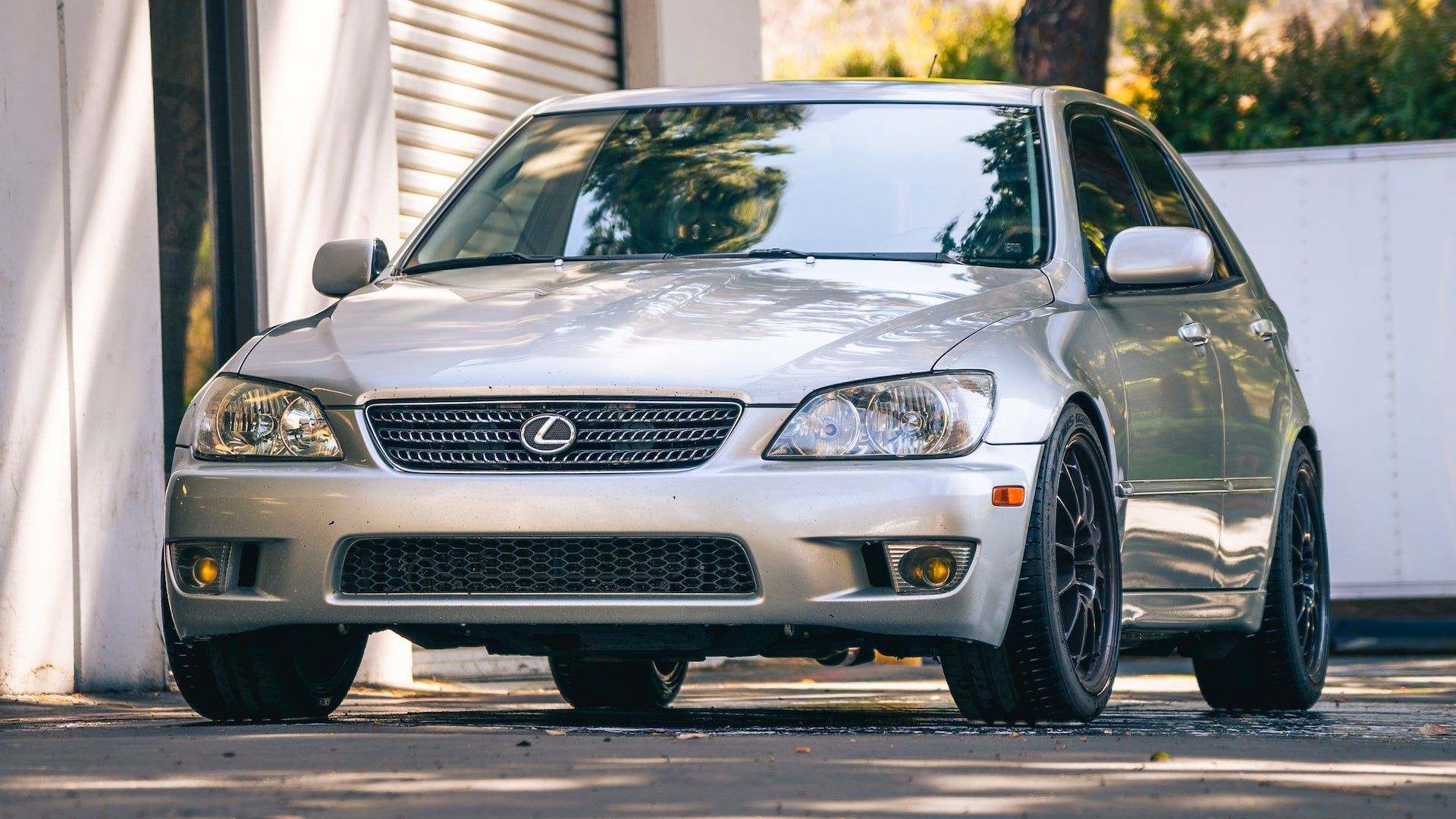 High-Mile Lexus IS300 Goes Under the Knife | Clublexus