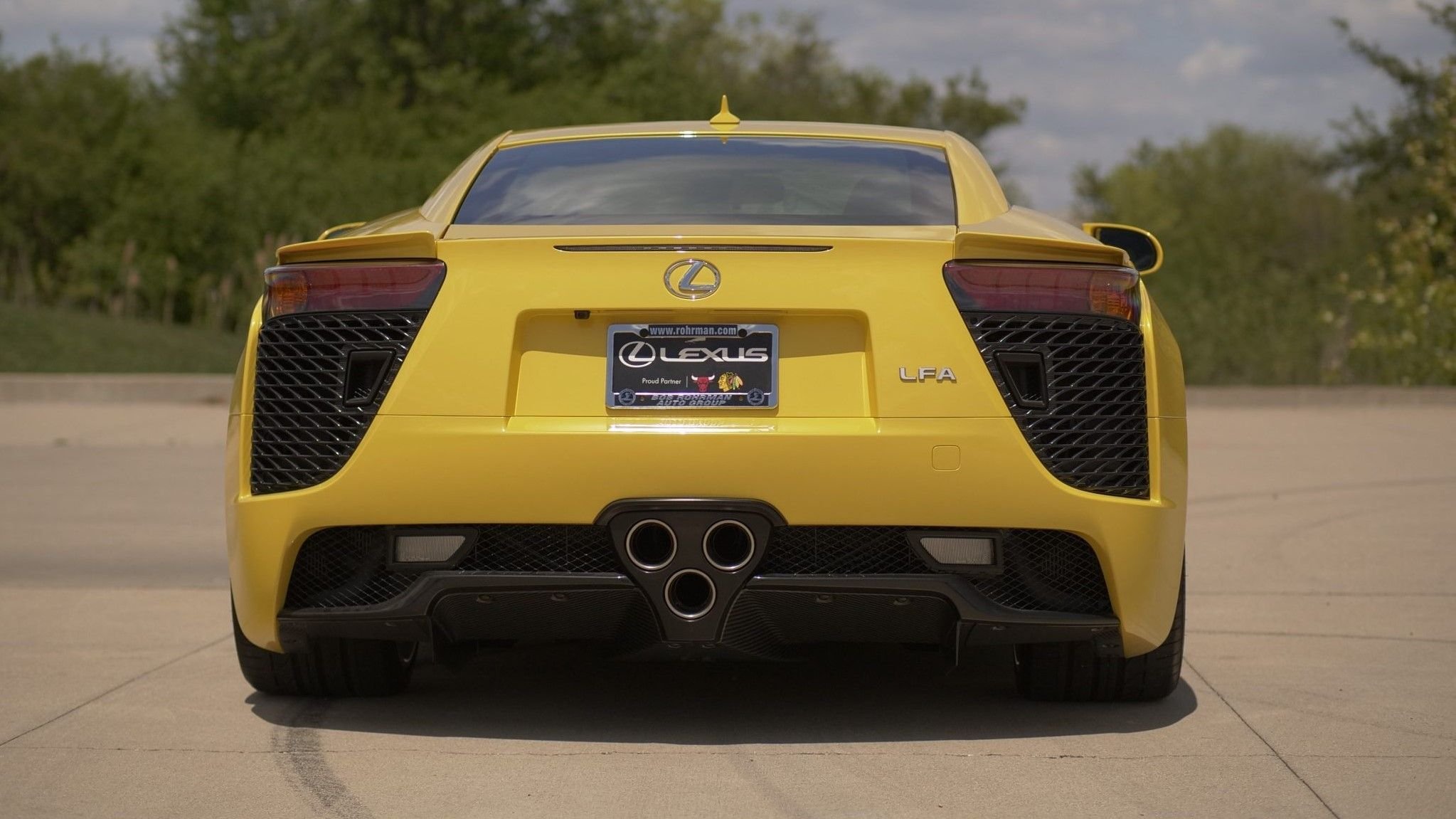 Basically, Brand New Lexus LFA Hits the Auction Block | Clublexus