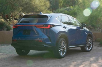 Trump 25% "Permanent" Car Tariffs Coming In April - CarsDirect