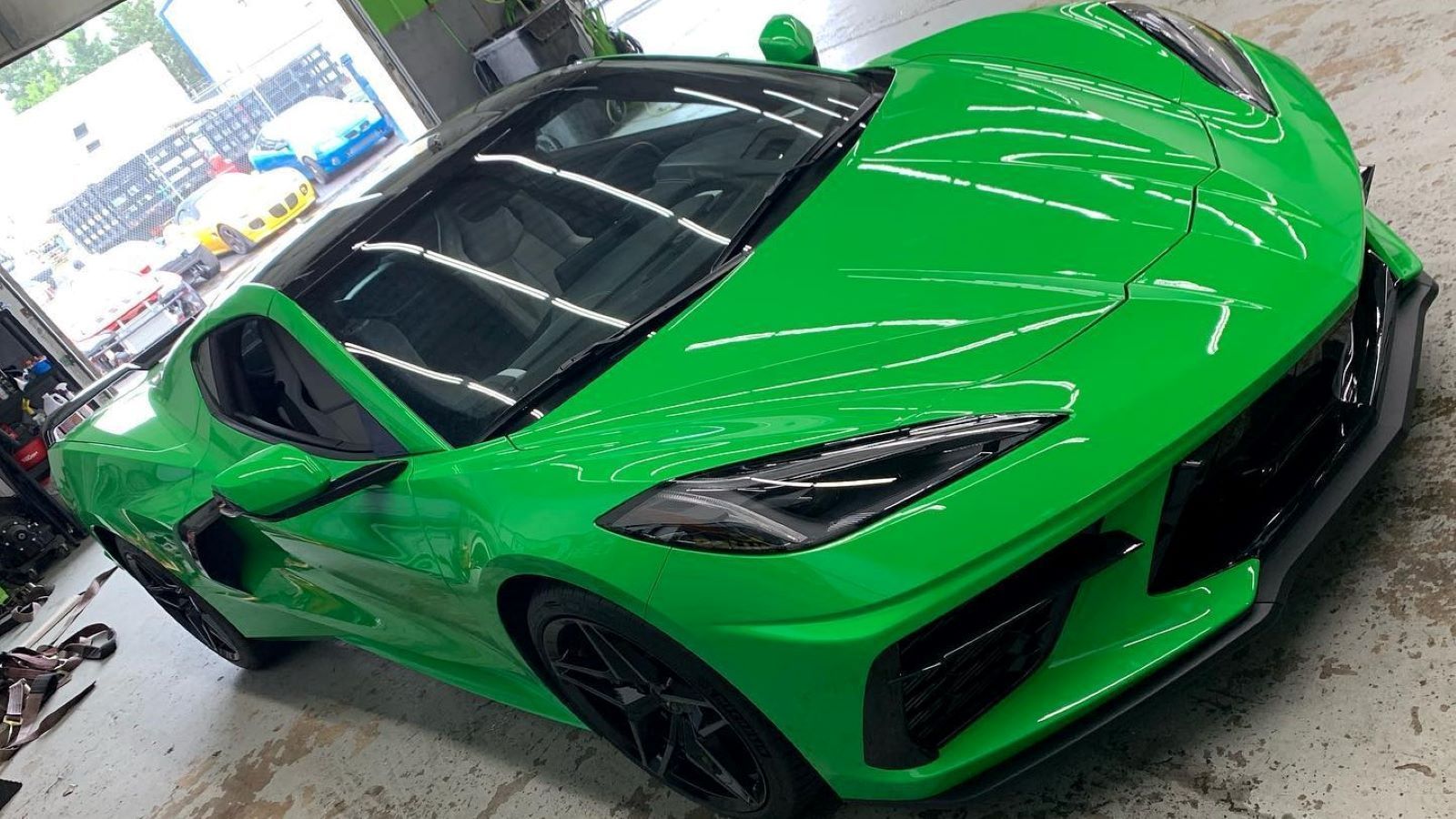 Auto Shop Owner Repaints His C8 Corvette Spitfire Green | Corvetteforum