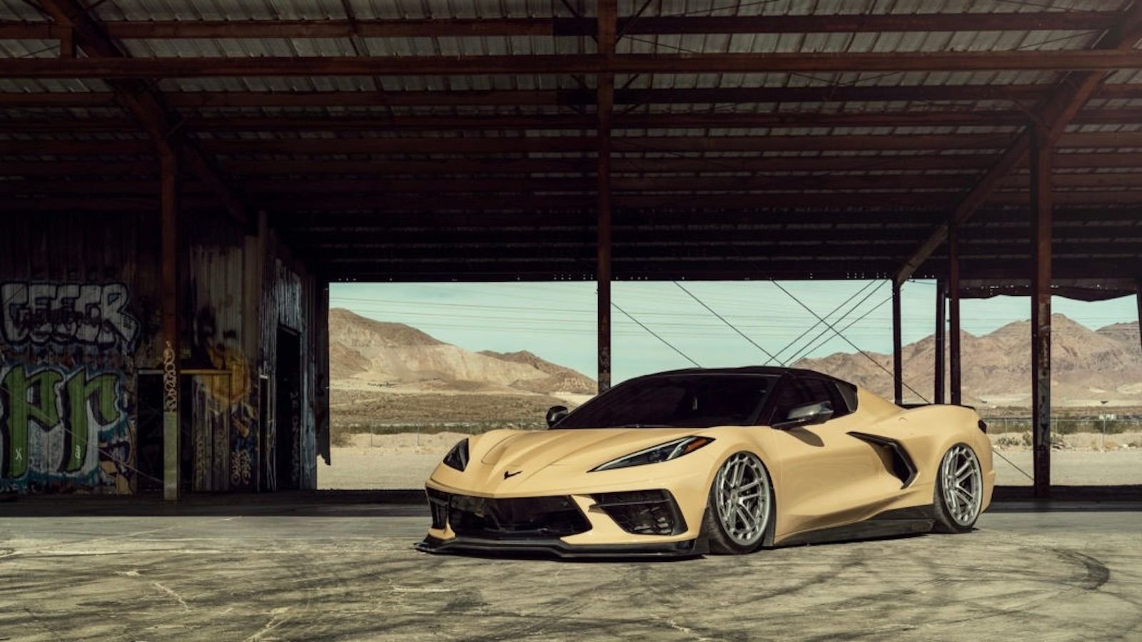 Custom Wrapped C8 Sits Extra Low On Unique Vossen Wheels | Corvetteforum