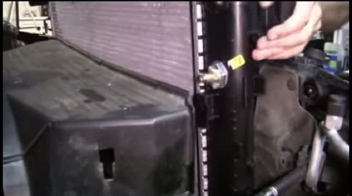 Dodge Ram 1994-2001: How to Replace Radiator | Dodgeforum