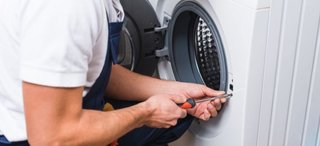 How to Change a Washing Machine Belt | DoItYourself.com