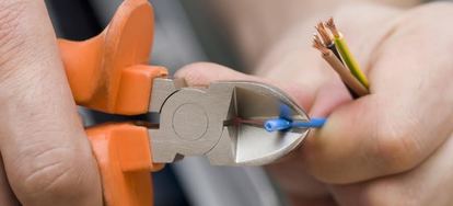 How to Clean Corroded Electrical Wires | DoItYourself.com