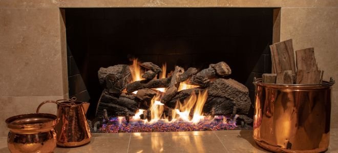 5 Reasons the Pilot Light Won't Stay on in Your Gas Fireplace ...