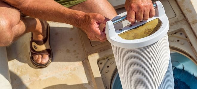 How to Clean Your Pool’s Filter | DoItYourself.com