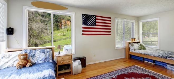 How to Properly Display an American Flag | DoItYourself.com
