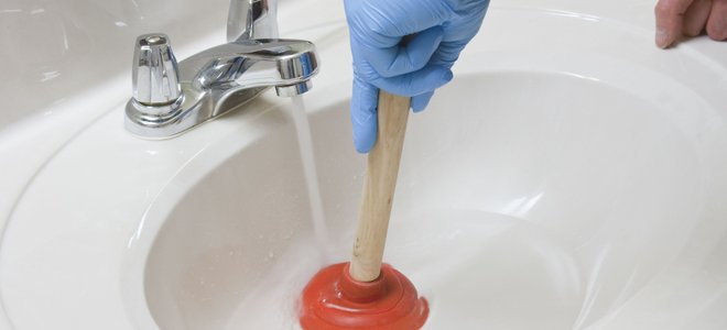 Best Eco-Friendly Drain Cleaner | DoItYourself.com
