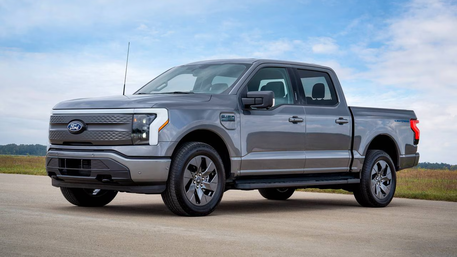 Sleeper Haulers: 10 Fastest Production Pickup Trucks Ever | Ford-trucks