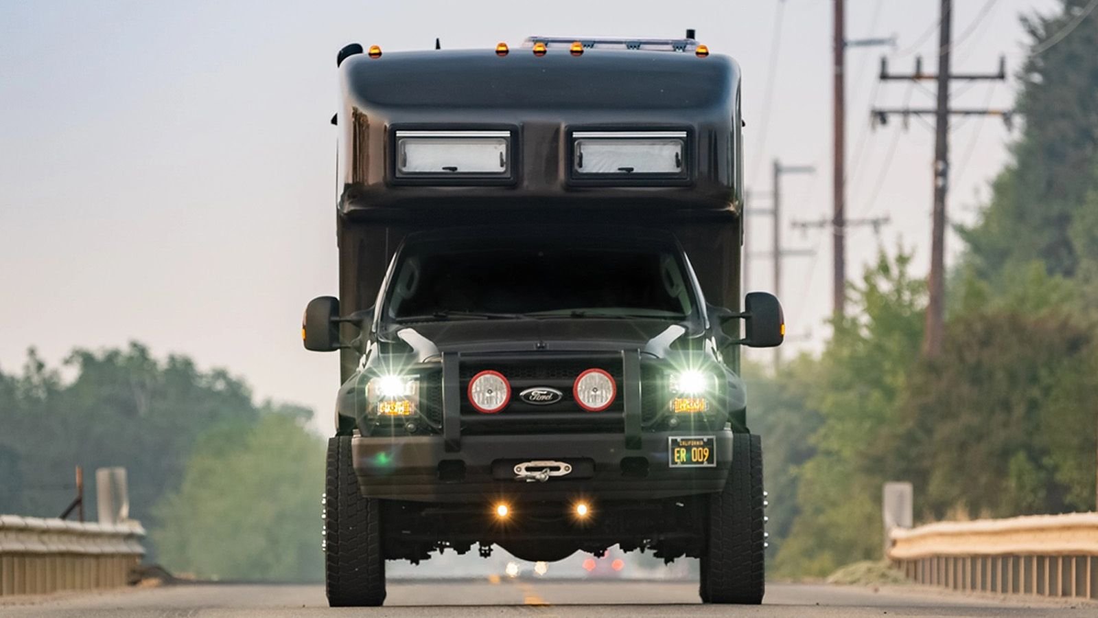 Converted F-450 Perfect for Zombie Apocalypse Getaways | Ford-trucks