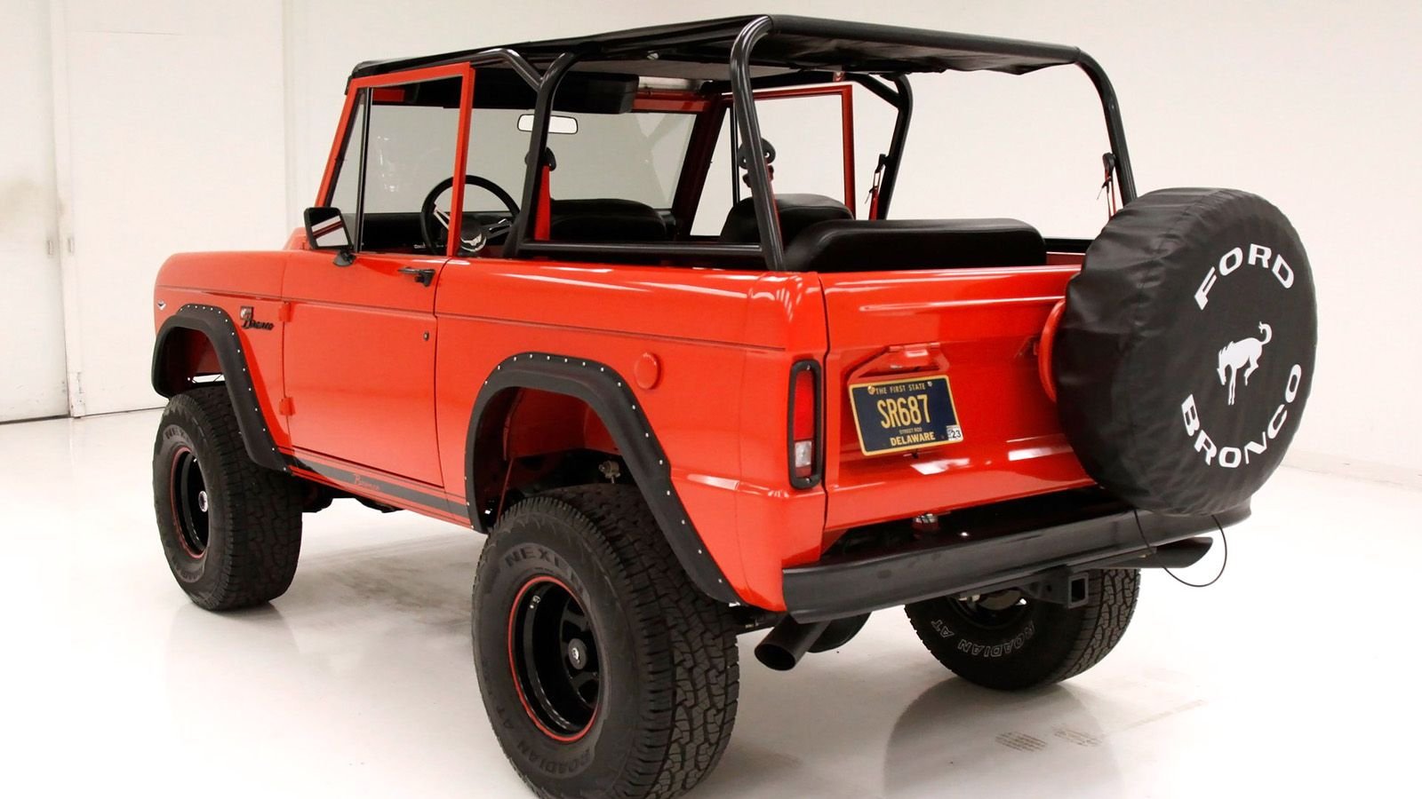 First Generation Bronco has Thoroughbred Power | Ford-trucks