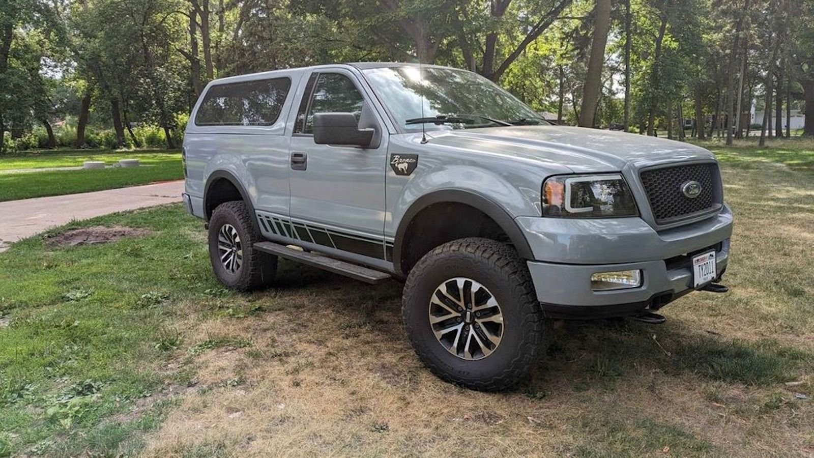 Homebuilt 2004 Ford Bronco Is One Cool Rig | Ford-trucks