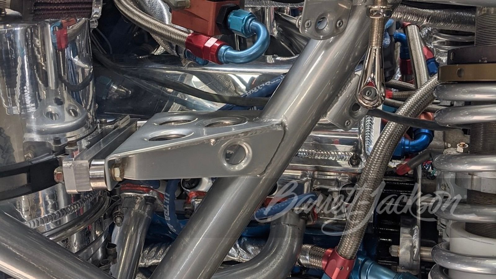 Amazing Bronco 'Big Oly' Tribute Is Nicer Than the Real Thing | Ford-trucks