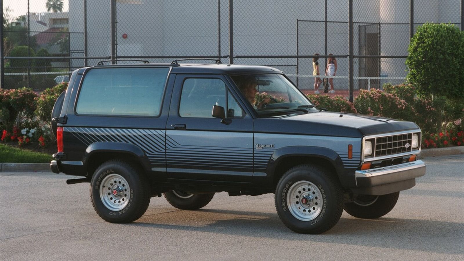 Problematic Bronco II: A New Darling for Collectors | Ford-trucks