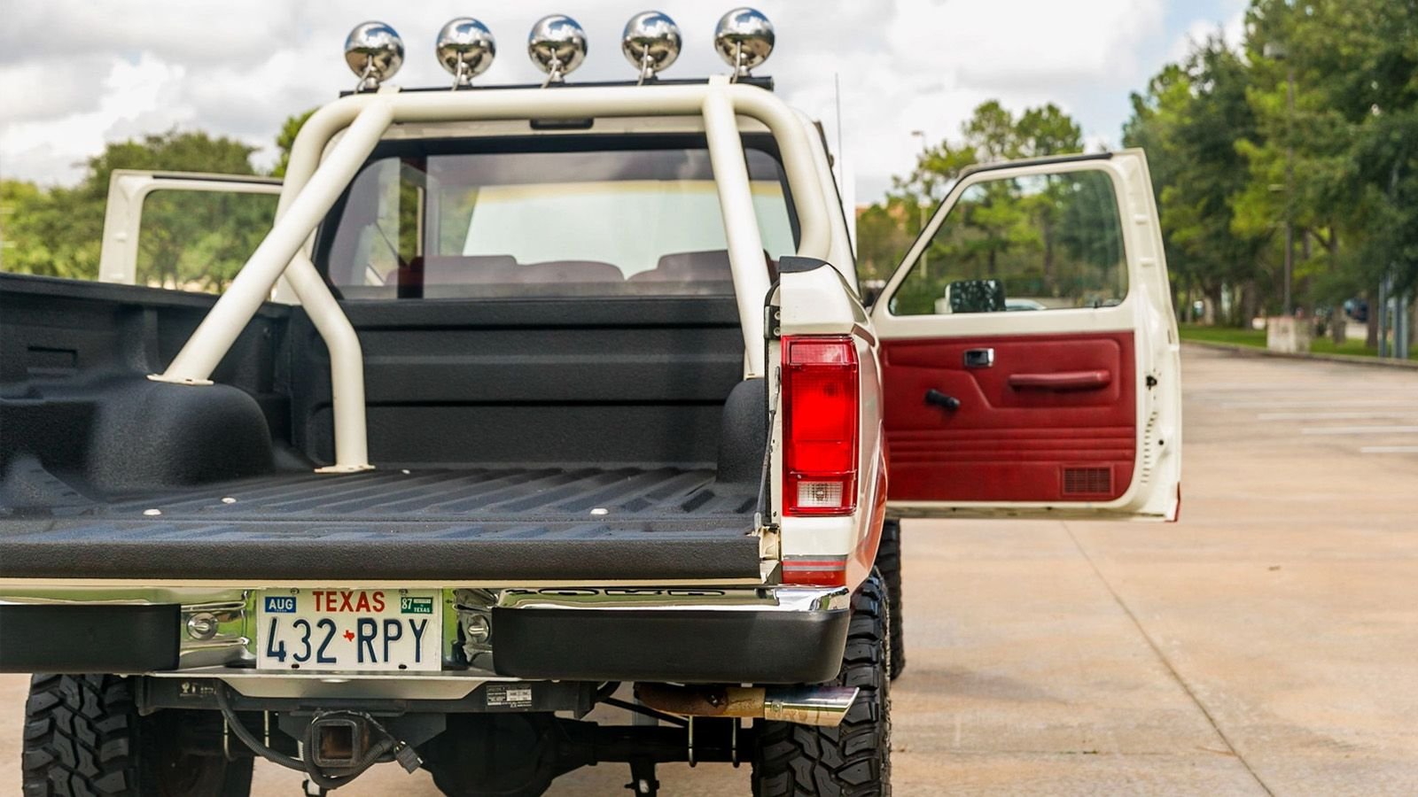 Lifted Ranger XLT Takes a Step Back in Time | Ford-trucks