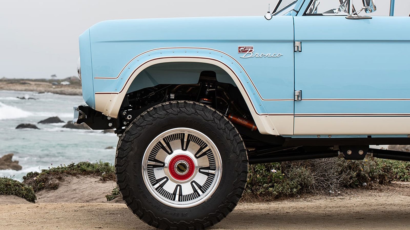 Gateway Broncos Monterey-Favorite Brings Back Ranger Stripes | Ford-trucks