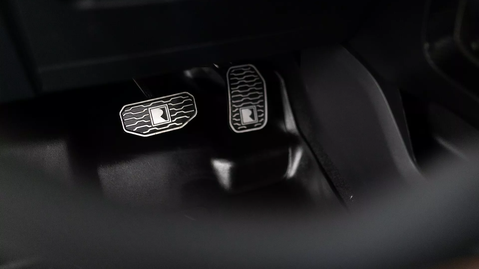 Roush Gives the 2024 Ford F-150 Visual and Performance Overhaul | Ford ...