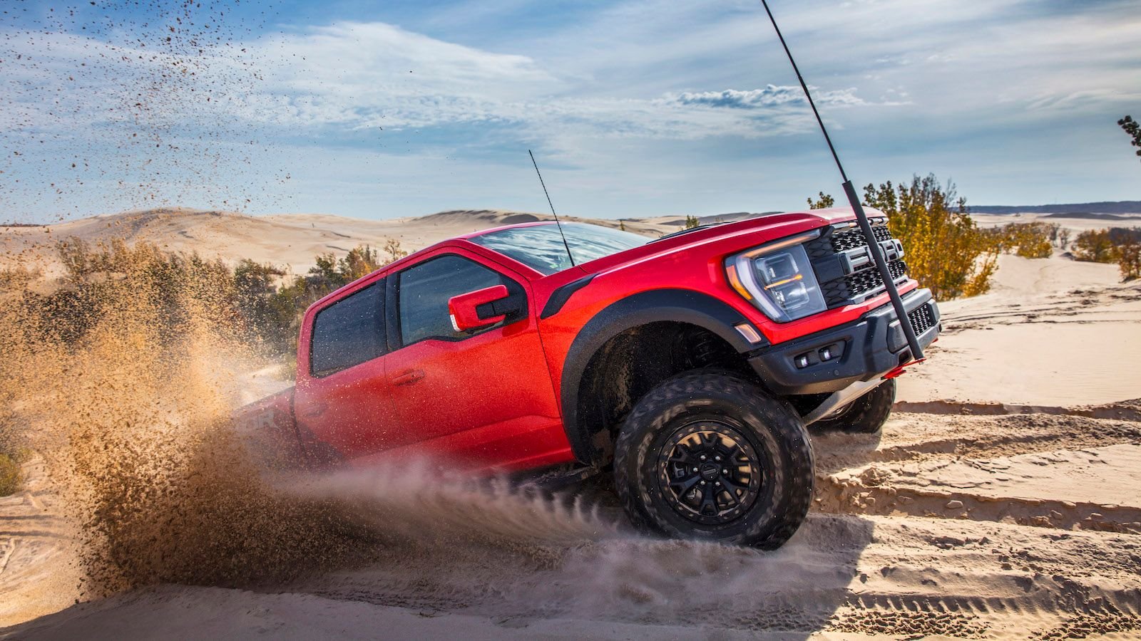 Every 2026 Ford V8 Explained (5.0L, 5.2L, 6.7L, 6.8L, 7.3L) | Ford-trucks