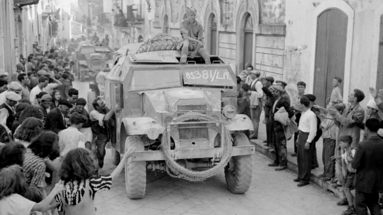 Joint Effort: Ford's Canadian Military Pattern Truck | Ford-trucks