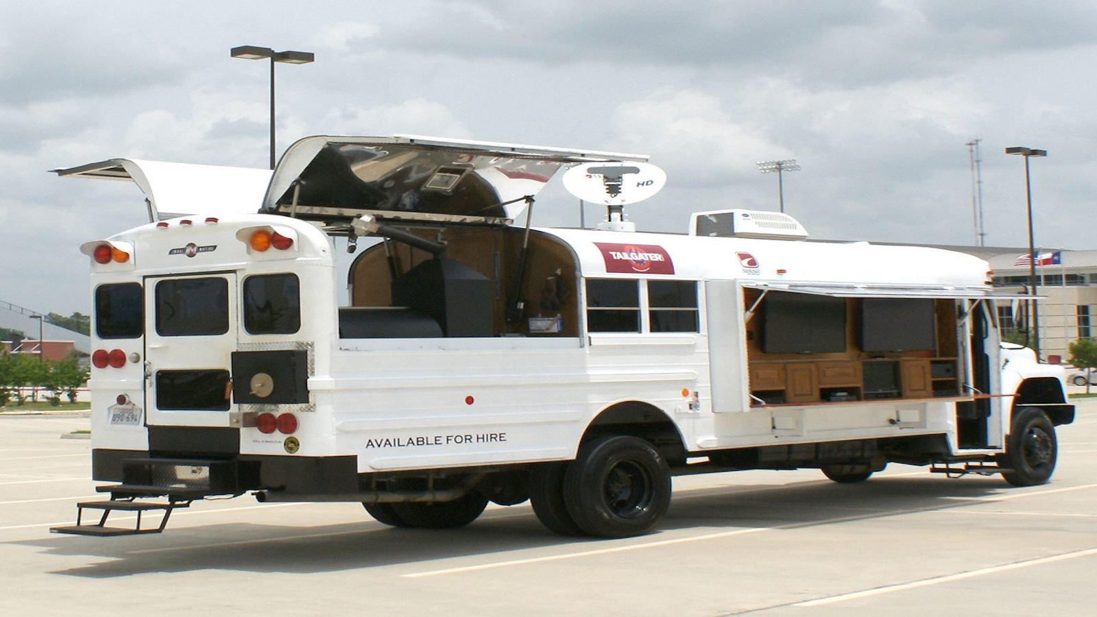 How to Maximize Your Day for Tailgating, Part 2 | Ford-trucks