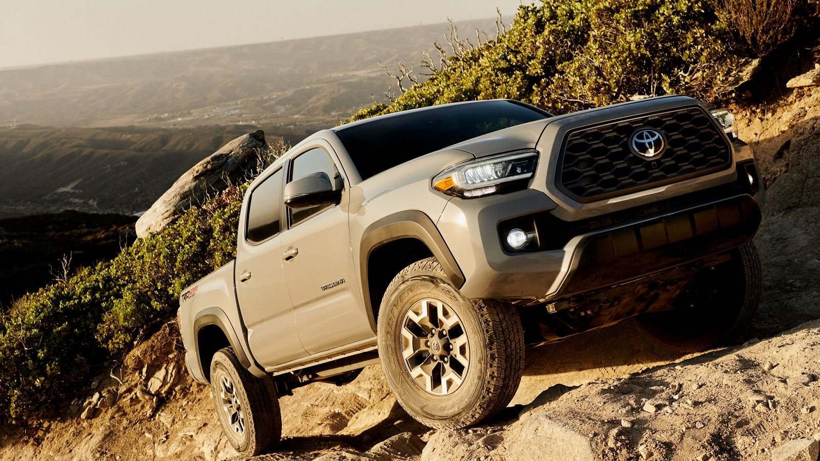 2021 Ranger vs Toyota Tacoma: Battle of Mid-Size Pickups | Ford-trucks
