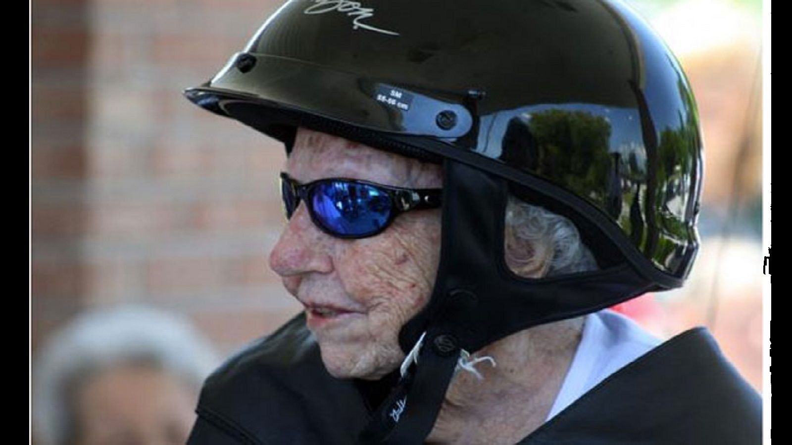 Old Ladies Cross Riding Off Their Bucket List | Hdforums