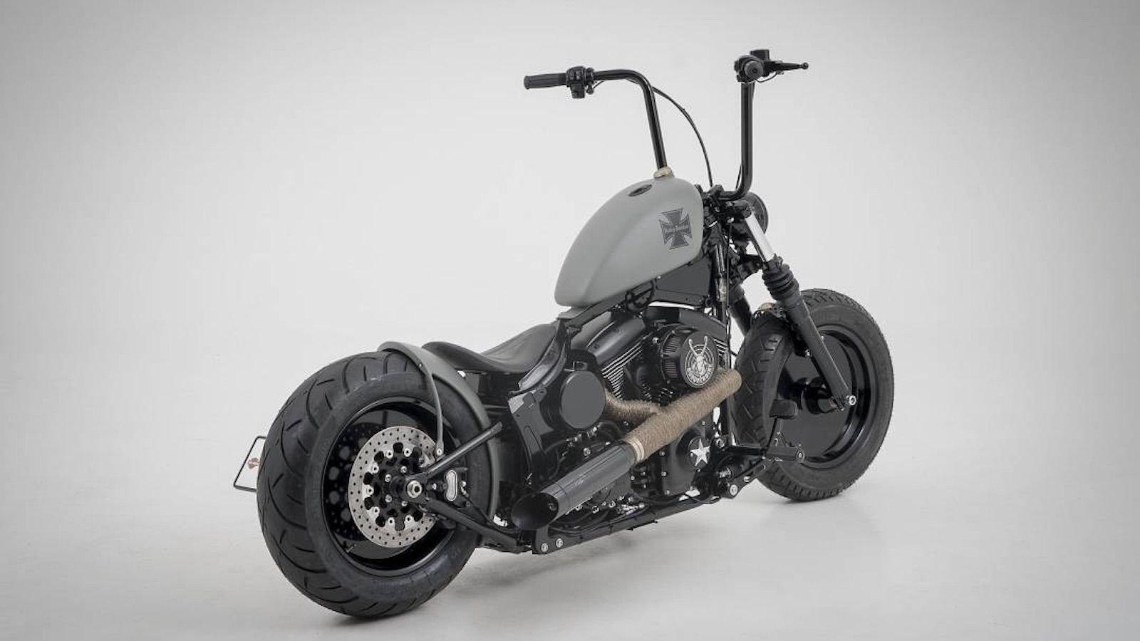 Harley 'Iron Cross' Is a Modernized Softail Slim S | Hdforums