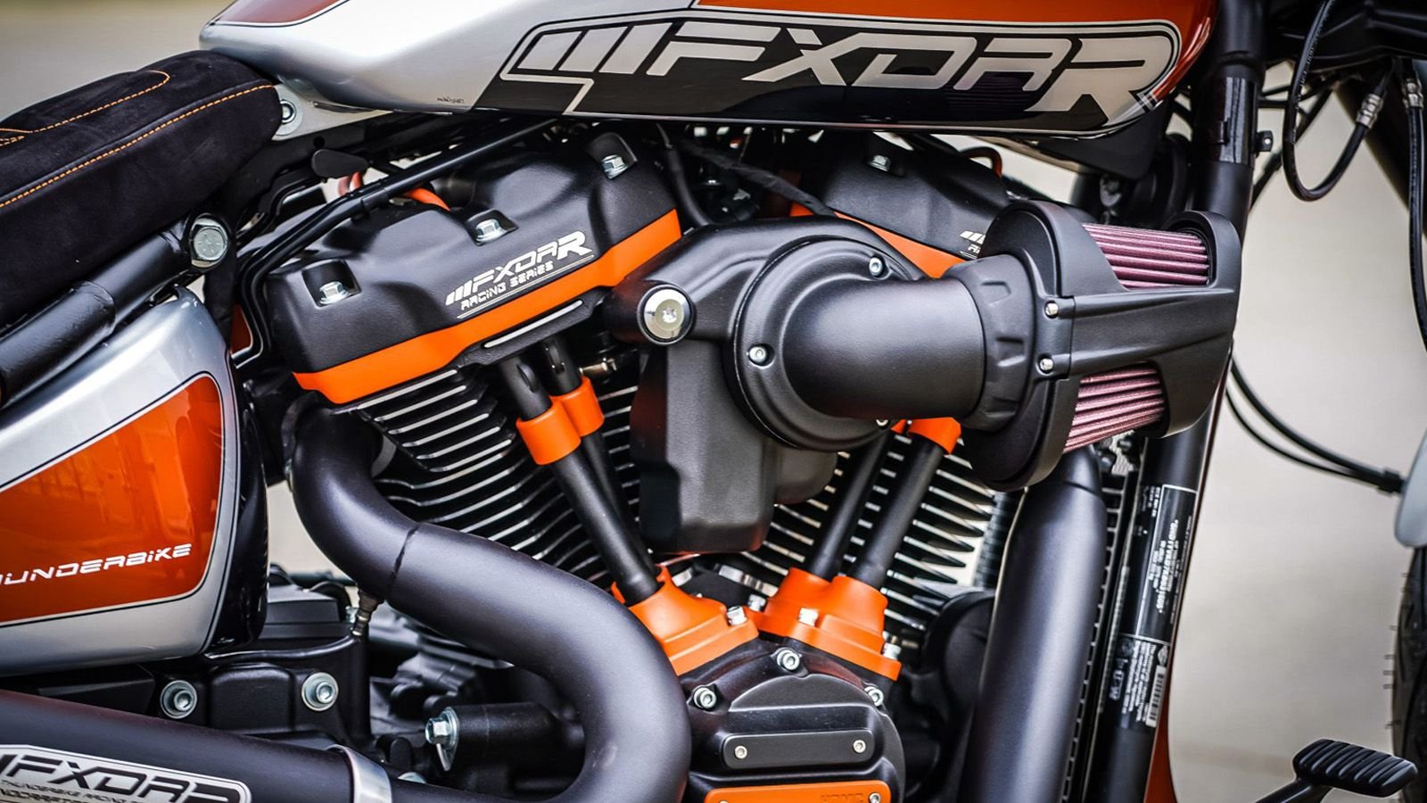 Glossy FXDR is All Show AND All Go | Hdforums