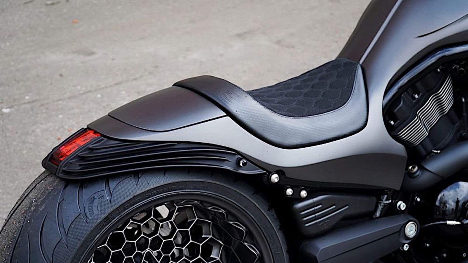 Box 39's Custom Night Rod from Russia | Hdforums