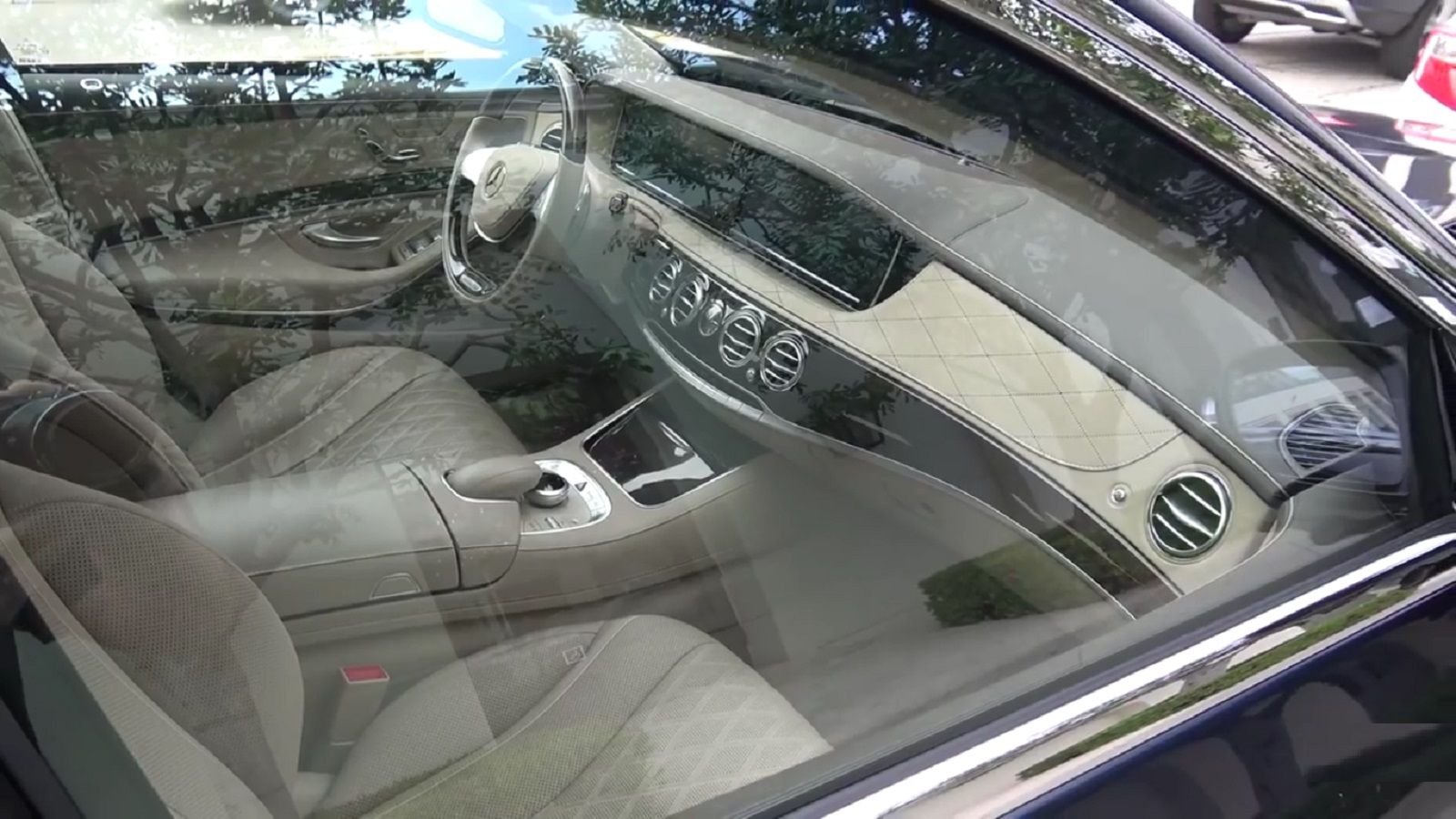 6 Slides Showcasing the One-Off S600 Royale | Mbworld