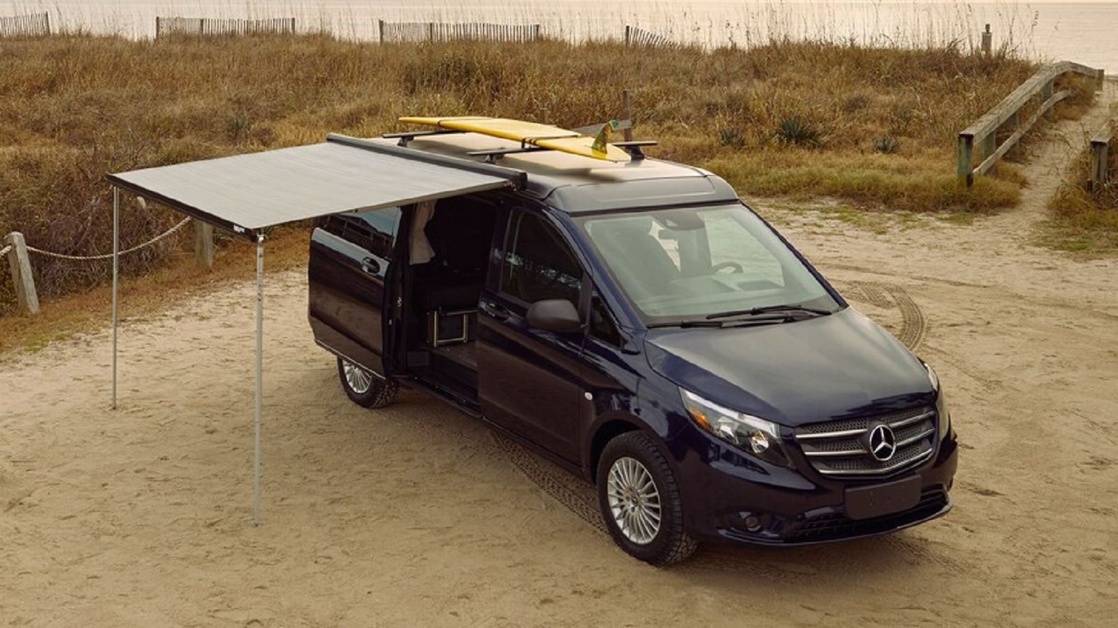 The Weekender Makes Living Out of a Van a Cinch | Mbworld