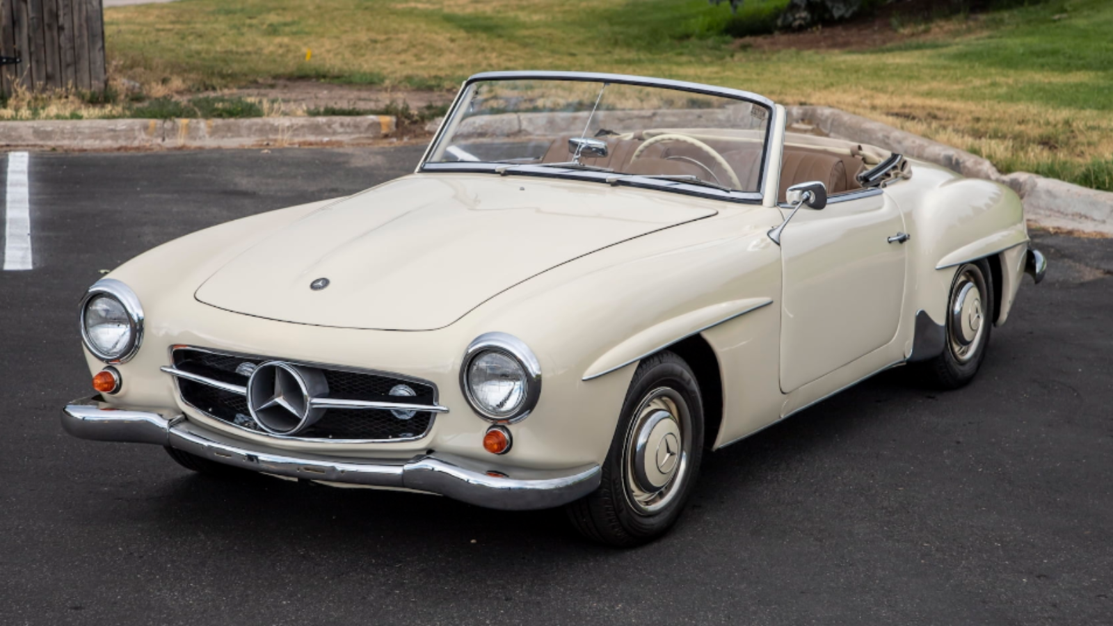 Ooze Class in This 1958 Mercedes-Benz 190SL | Mbworld