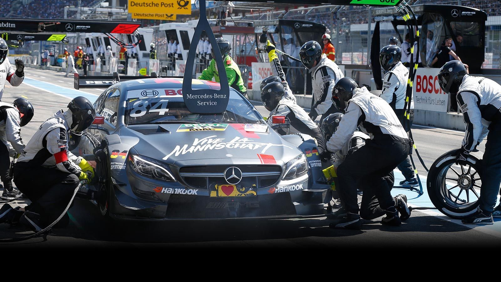 Some Thoughts on Time Attack vs. Wheel to Wheel Racing | Mbworld