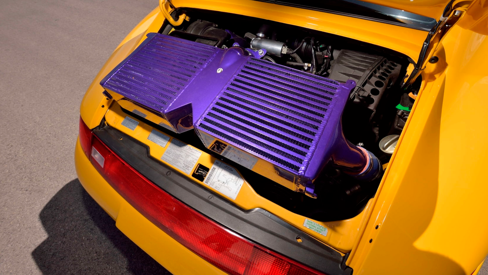 Porsche 993 911 Packs Twin Turbos and 600 Horsepower | Rennlist