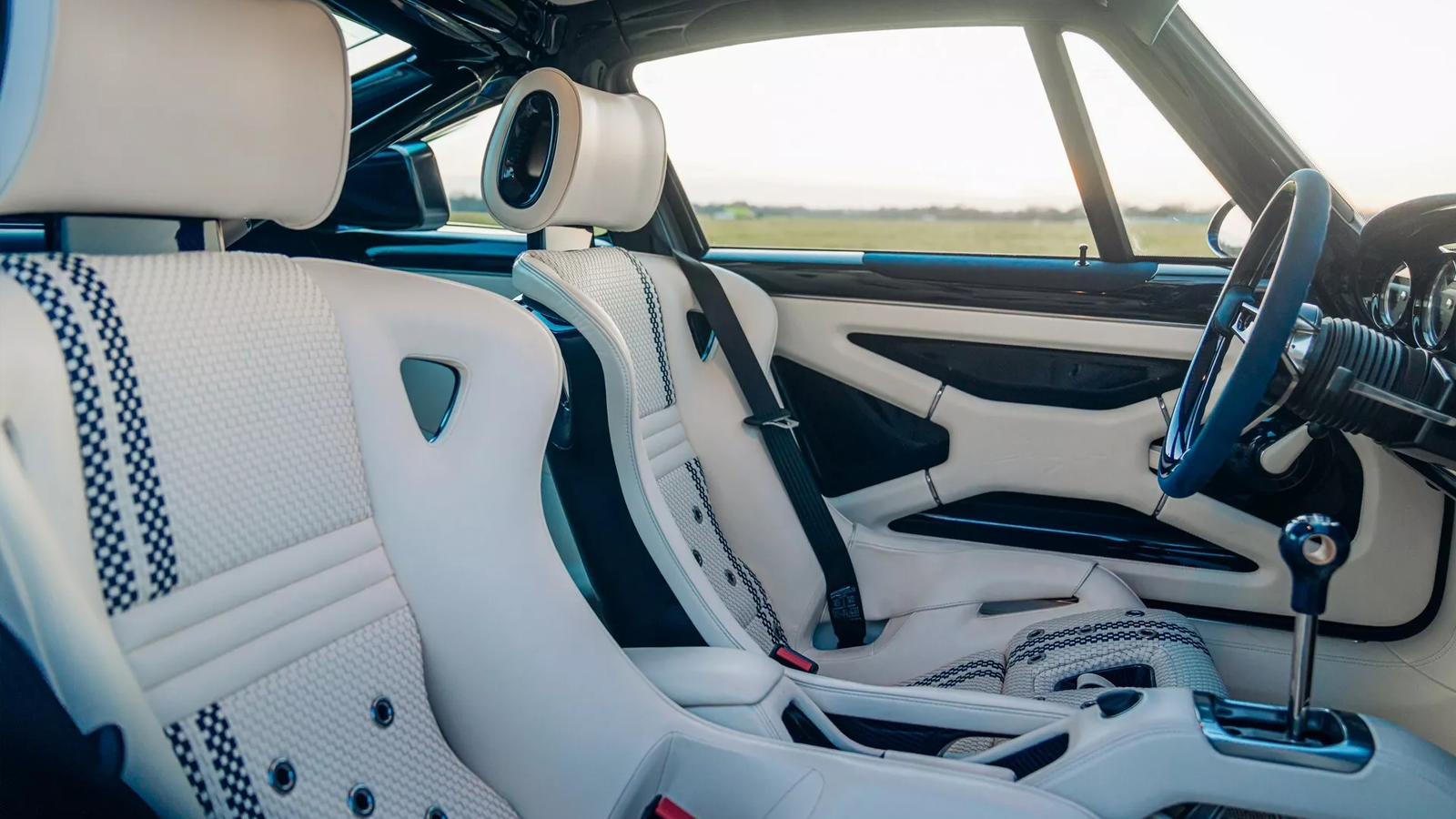 Breathtaking Singer DLS Headed to Auction, Set to Fetch Hypercar Money ...