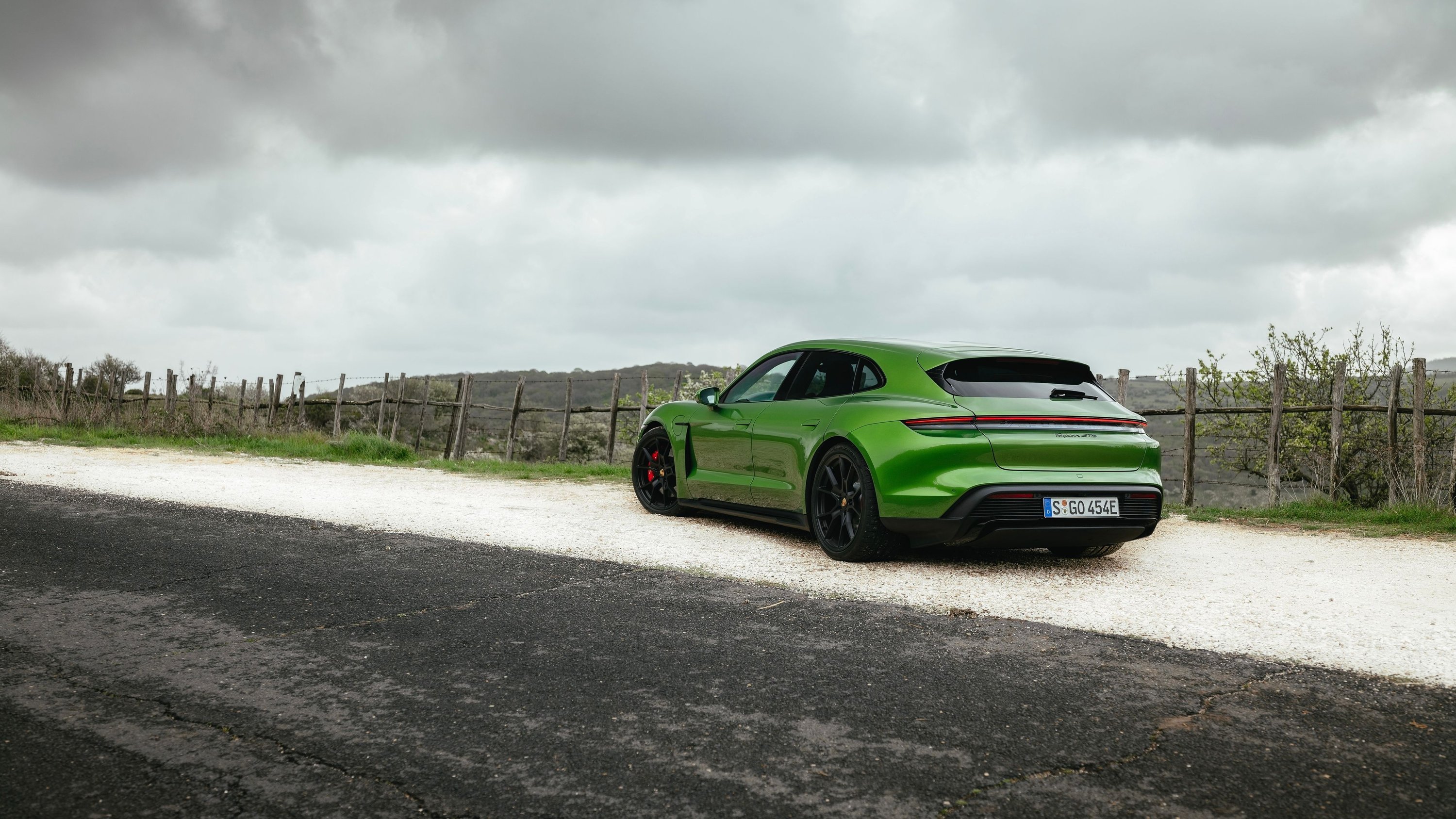 Porsche Turbo Charger Aims To Speed Up EV Charging | Rennlist