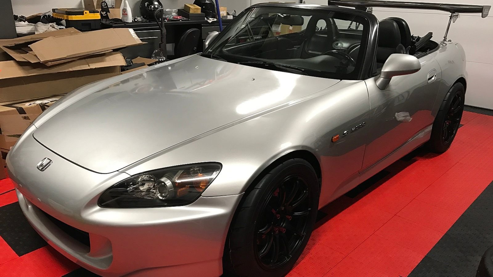 AP2 S2000 Built to Be a Weapon on Track | S2ki