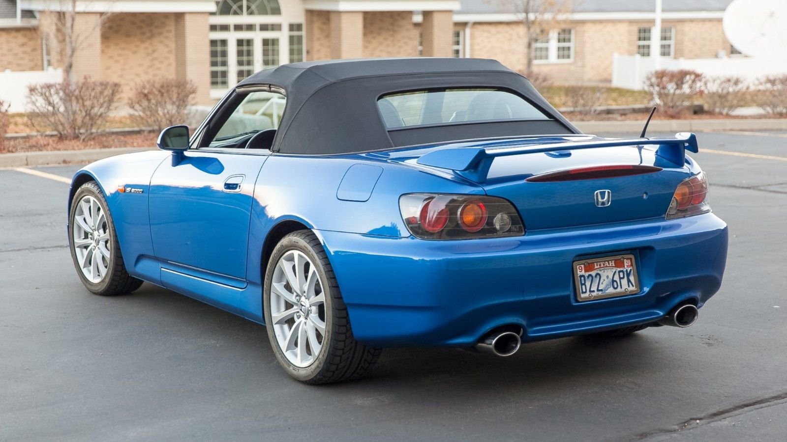 Laguna Blue Pearl AP2 S2000 Features Factory Body Kit | S2ki