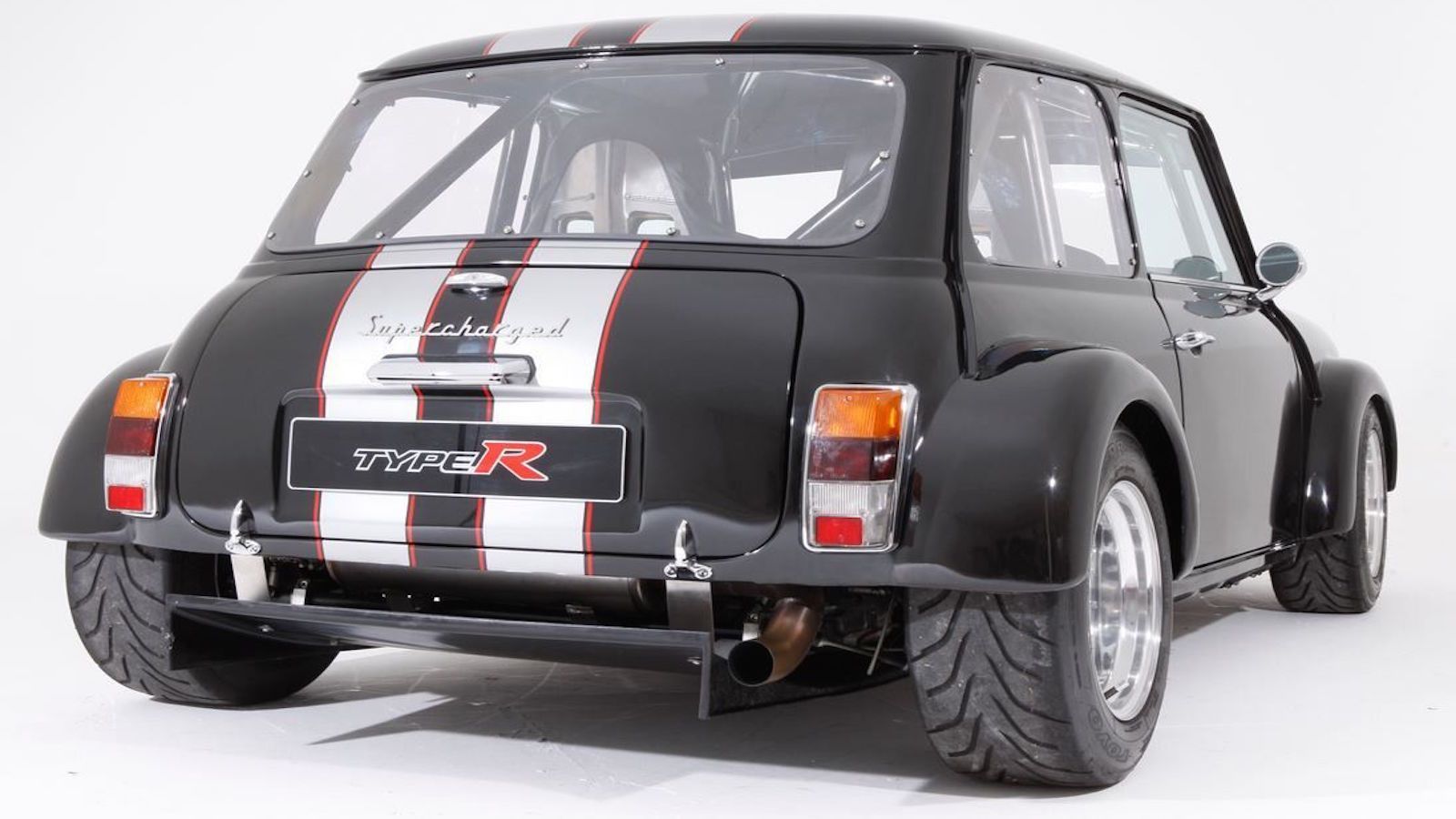 Classic Mini Cooper Gets K20 Transplant | S2ki