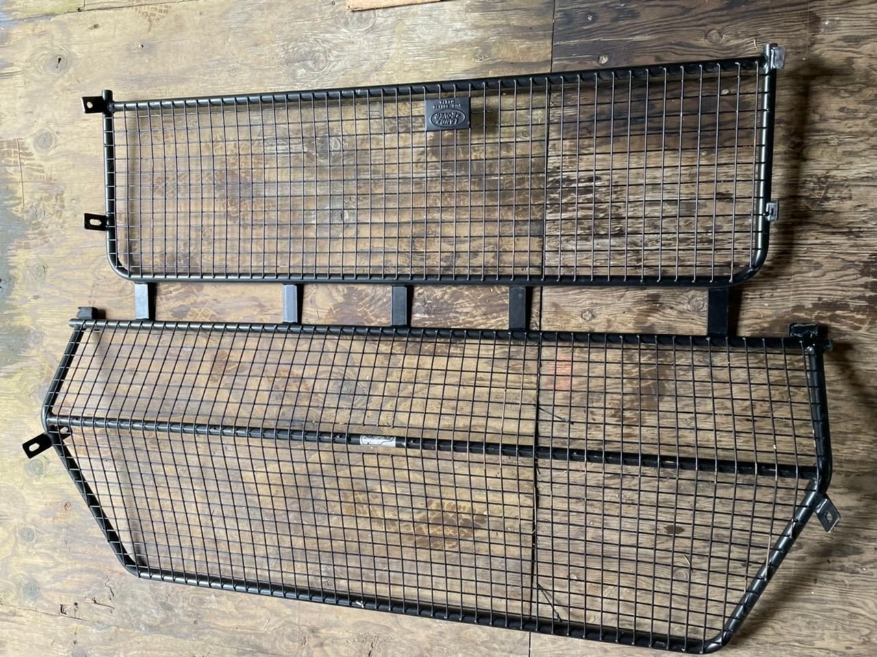 OEM Dog Guard/Cargo Divider - Land Rover Forums - Land Rover Enthusiast ...