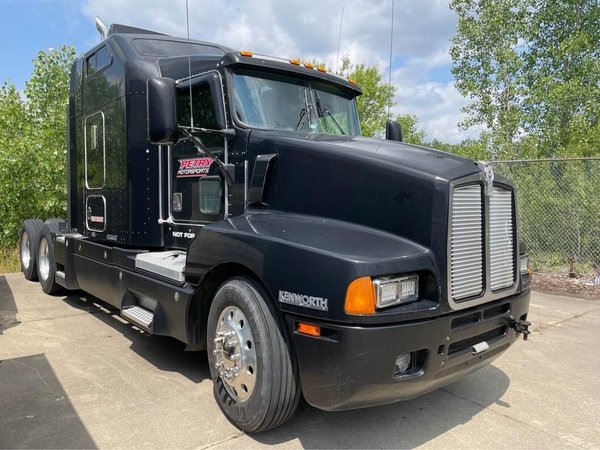 1998 Kenworth T600 for Sale in Almont, MI | RacingJunk